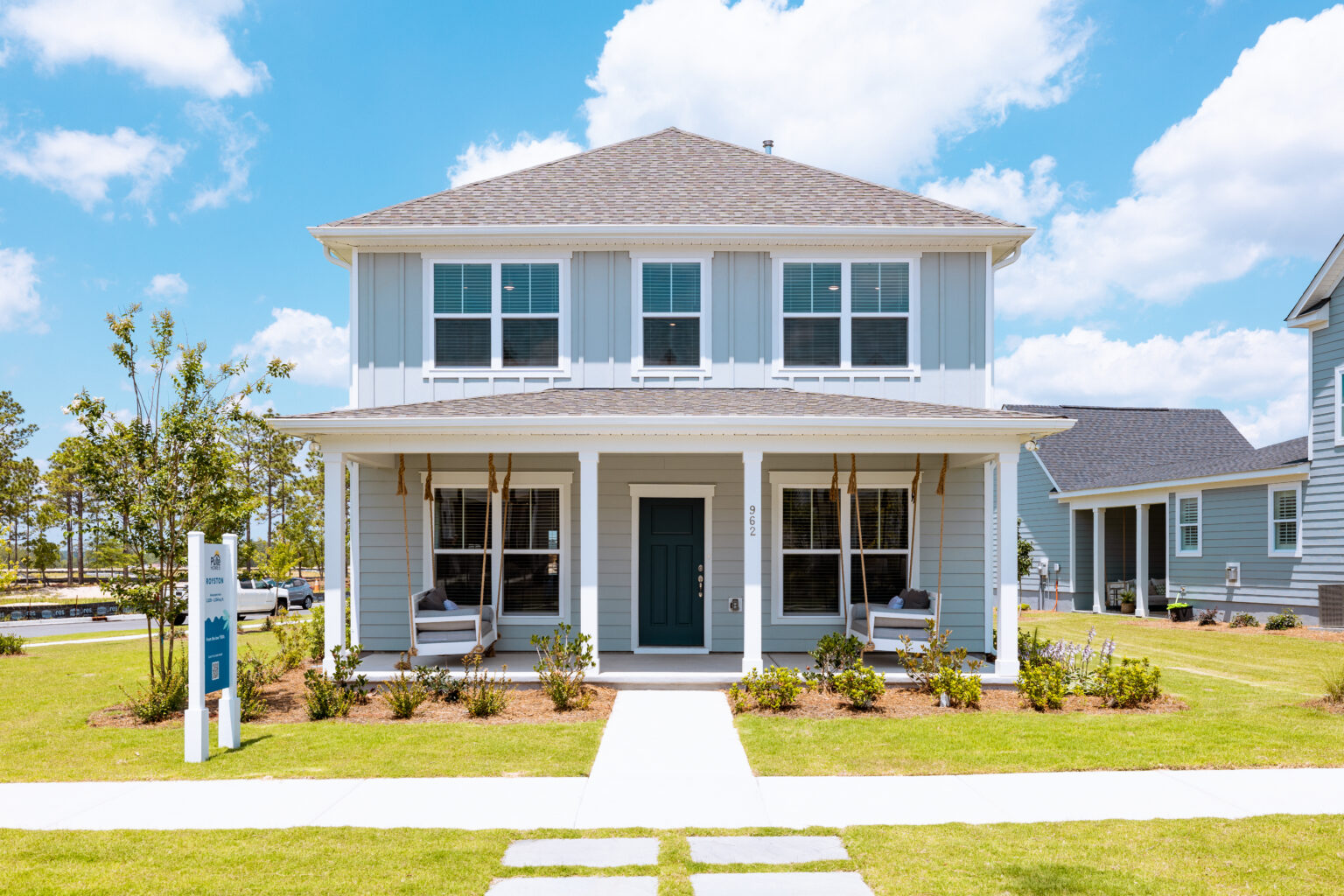 Oceanfront Communities - Discovering the Dream