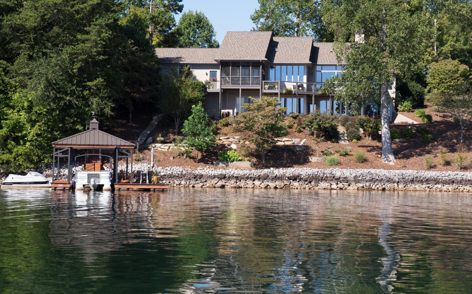 Keowee Key | South Carolina Lake Community | Retire to SC