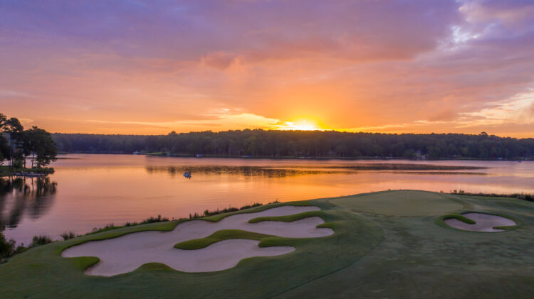 Best Retirement Lake Communities | Compare Communities Get Facts